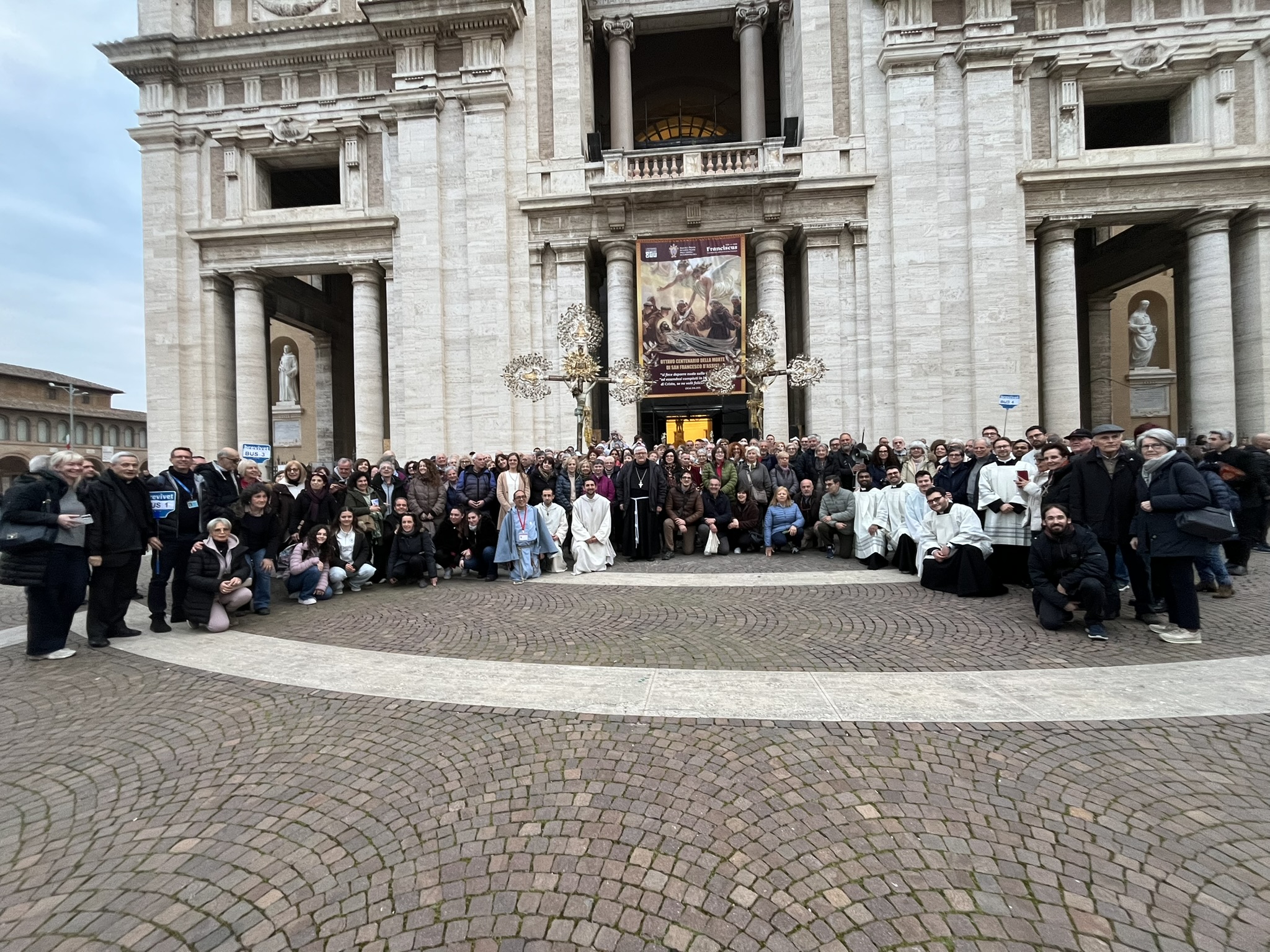 300 pellegrini genovesi ad Assisi per venerare le spoglie di San ...